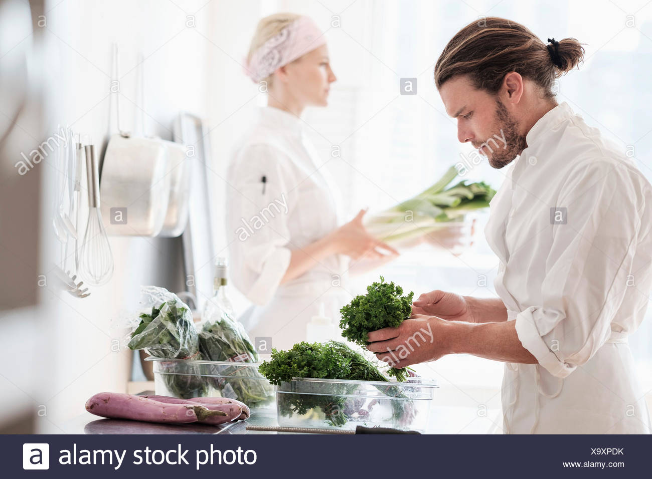 Working Commercial Kitchen High Resolution Stock Photography and Images ...