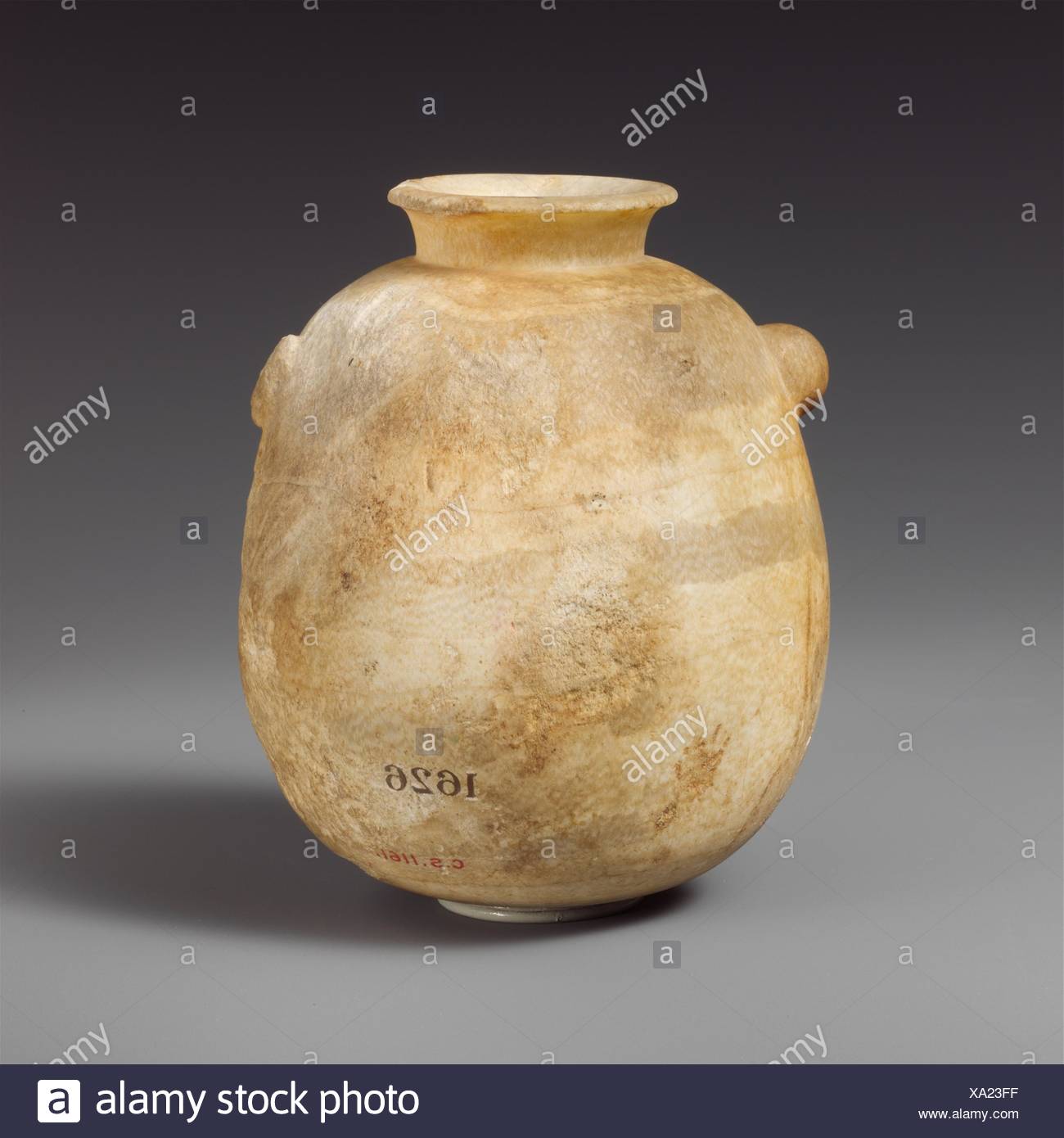 Alabaster Flask High Resolution Stock Photography and Images - Alamy