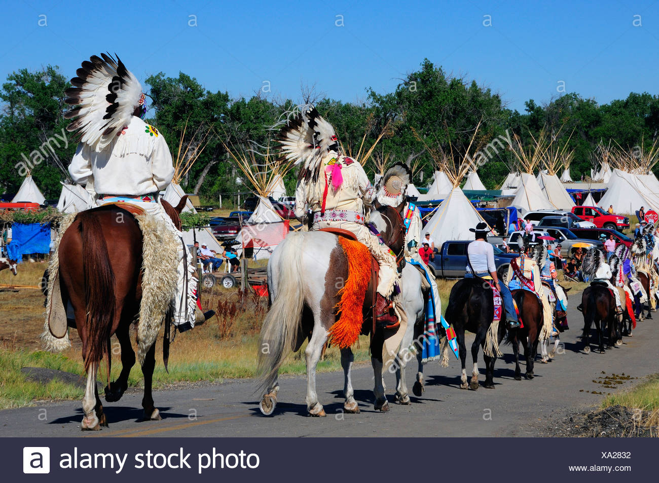 Usa Crow Fair Indian Pow High Resolution Stock Photography and Images ...