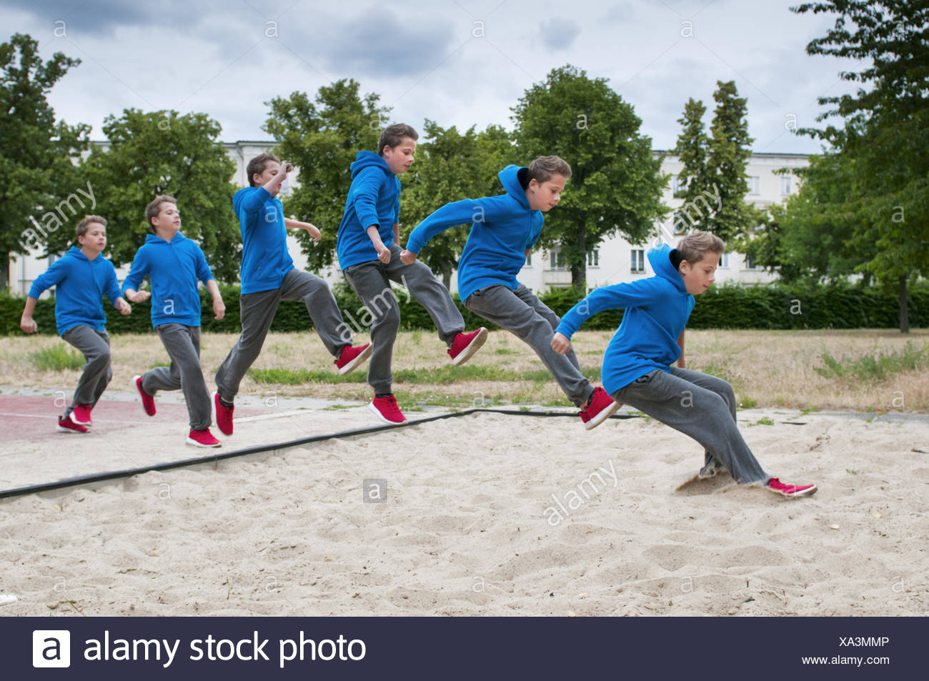 Jump Sequence Stock Photos & Jump Sequence Stock Images - Alamy