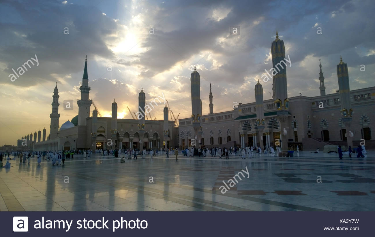 Medina Saudi Arabia Mosque Dome High Resolution Stock Photography and ...