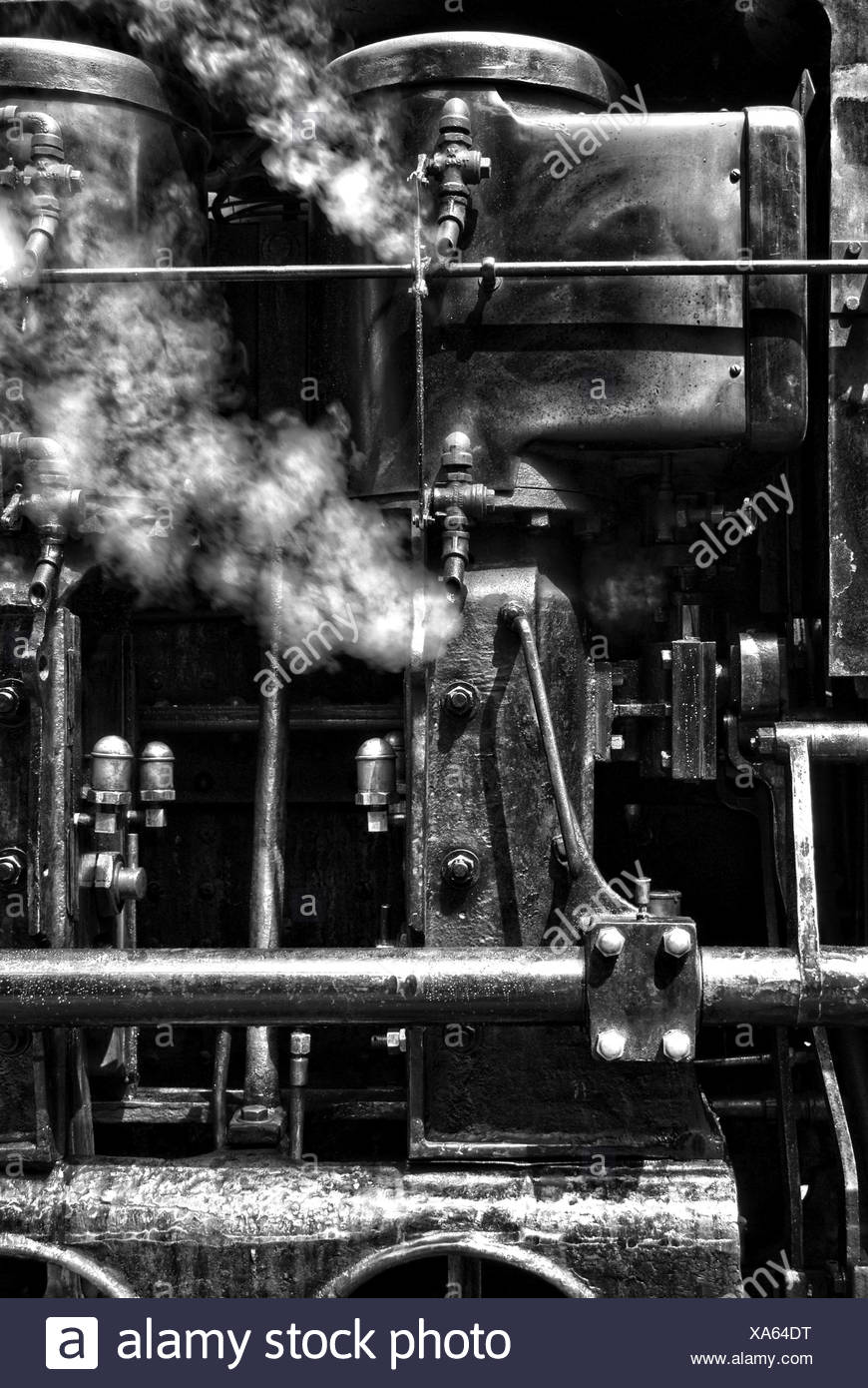 Steam Pipes Stock Photos & Steam Pipes Stock Images - Alamy