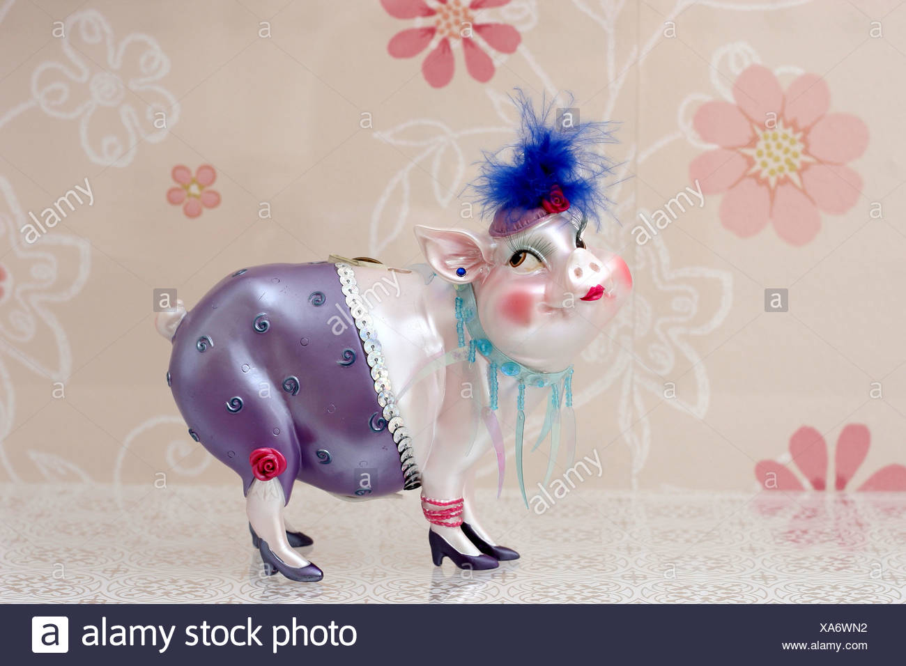 Pig Dressed Up Stock Photos & Pig Dressed Up Stock Images - Alamy