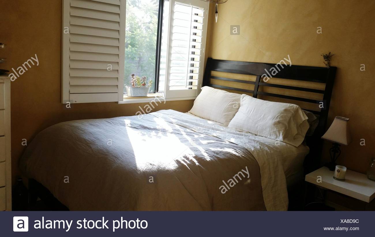 Tidy Bedroom High Resolution Stock Photography and Images - Alamy
