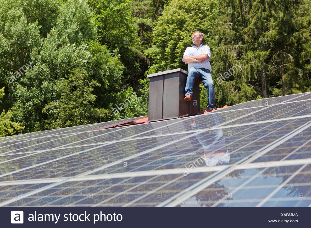Solar Paneling High Resolution Stock Photography and Images - Alamy