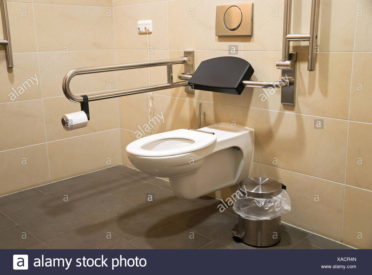 Hospital Toilet Stock Photos & Hospital Toilet Stock Images - Alamy