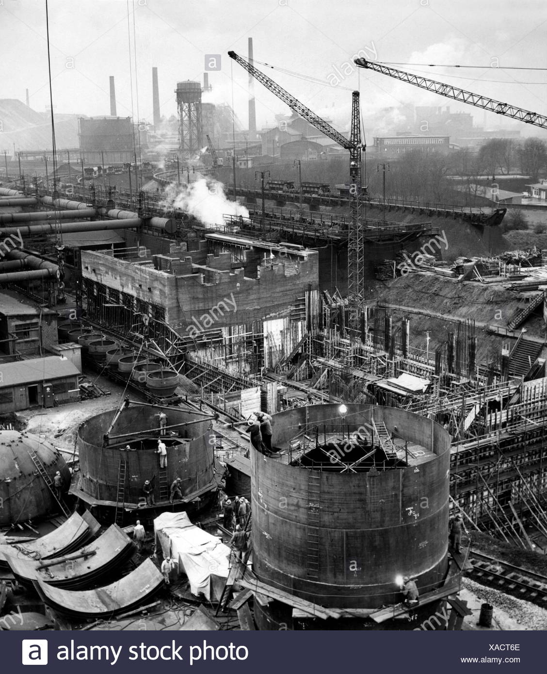 Wirtschaftswunder Economic Miracle Stock Photos & Wirtschaftswunder ...