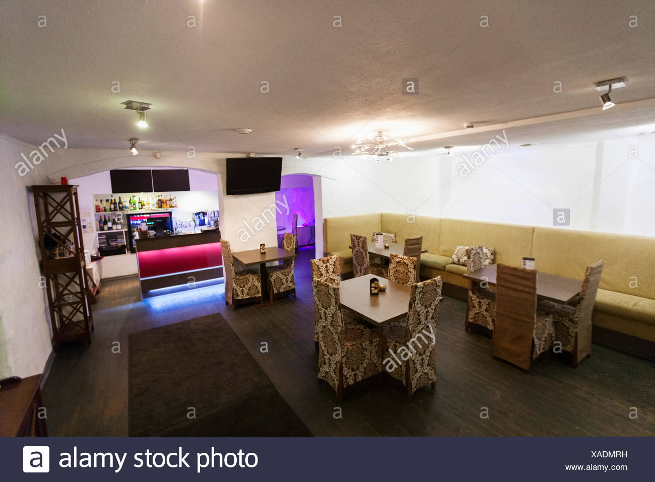 Empty Restaurant Stock Photos & Empty Restaurant Stock Images - Alamy