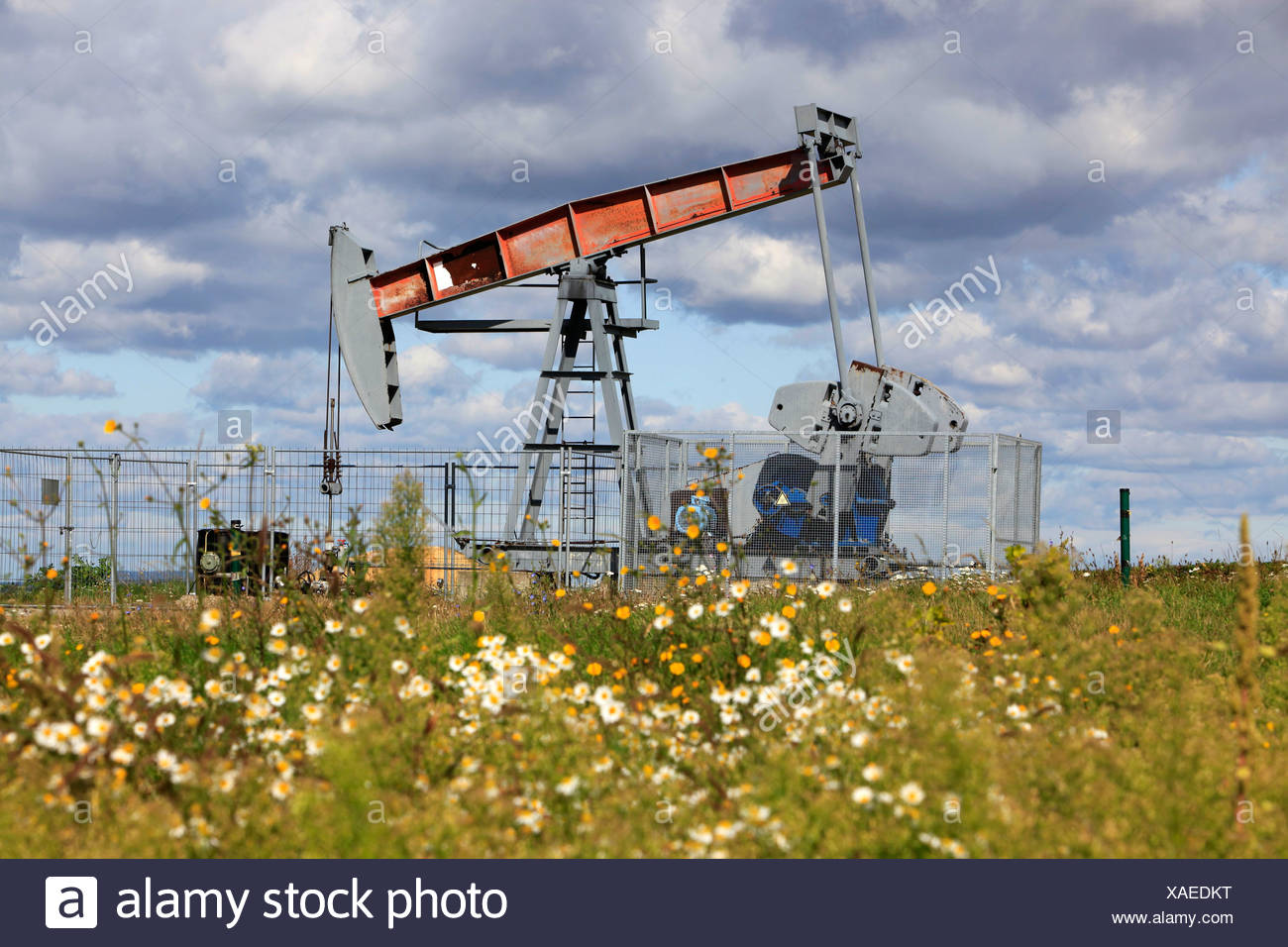 Oil Pumping Station High Resolution Stock Photography and Images - Alamy