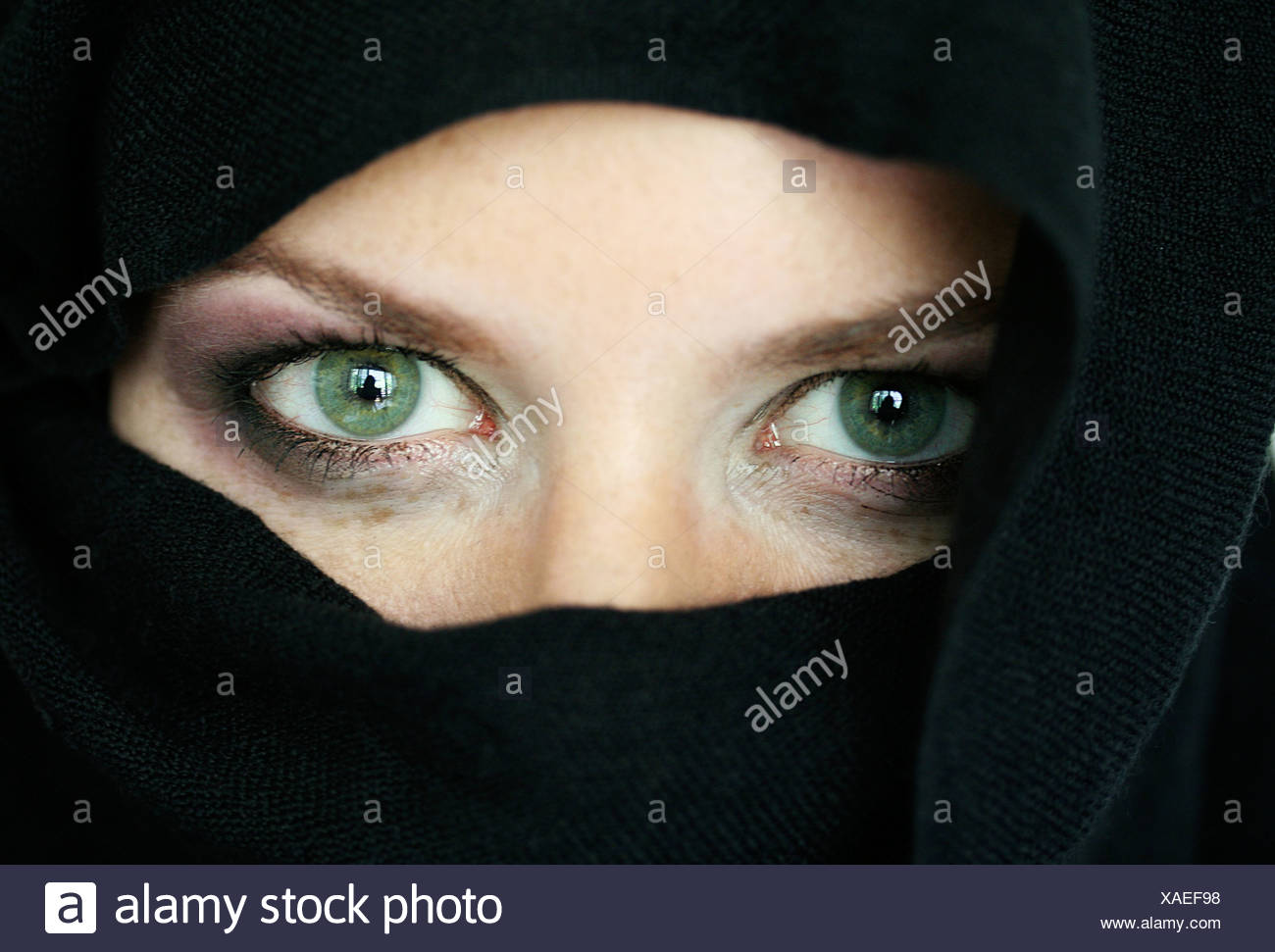 Burqa High Resolution Stock Photography and Images - Alamy