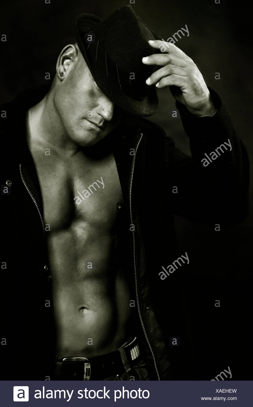 Black Men With Muscles High Resolution Stock Photography and Images - Alamy