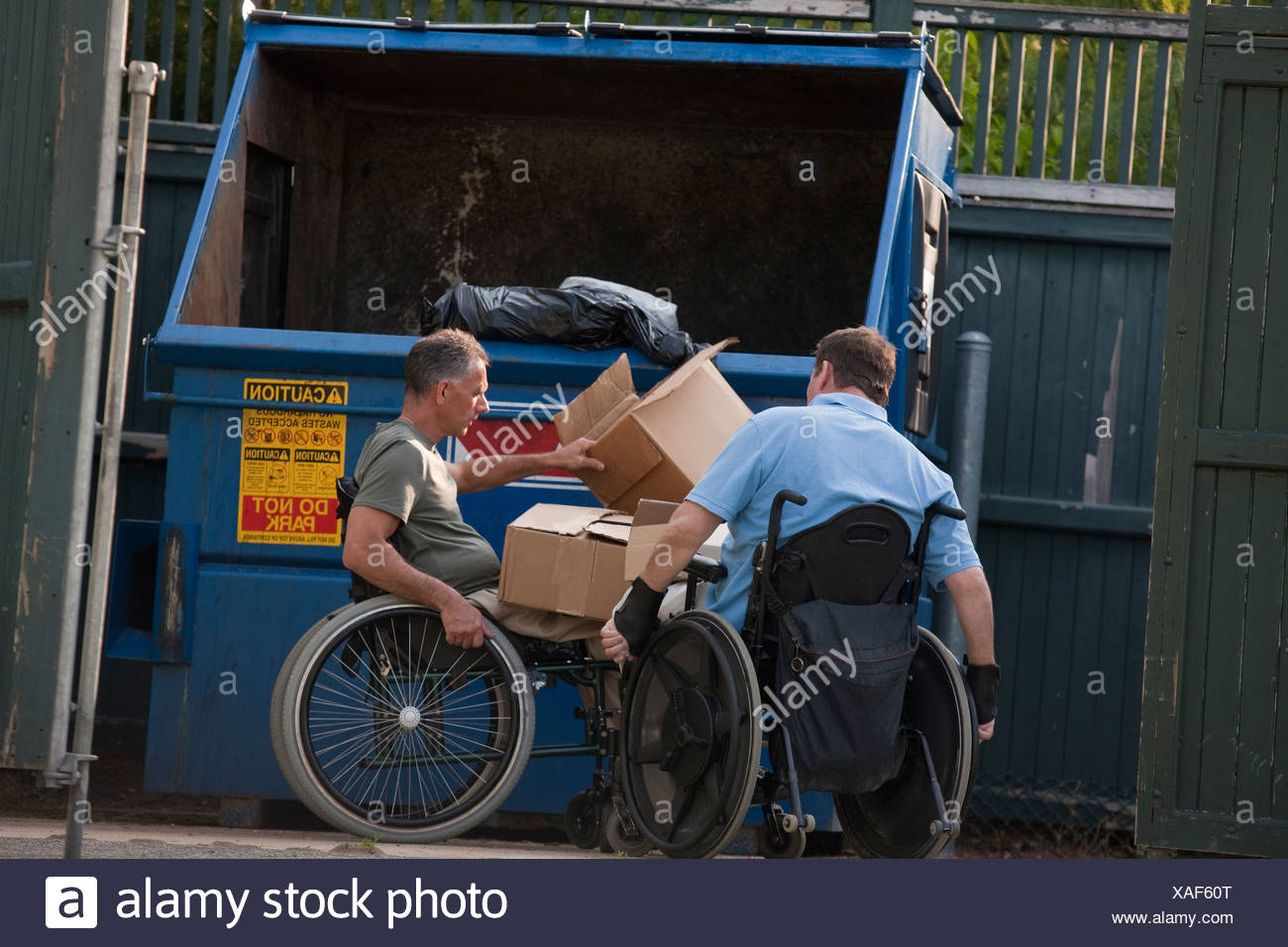 Garbage Men High Resolution Stock Photography and Images - Alamy