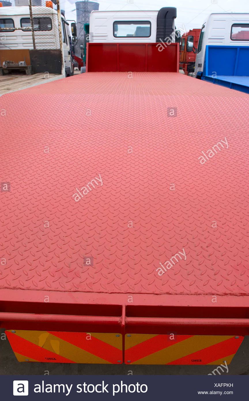 Flat Bed Lorry High Resolution Stock Photography and Images - Alamy
