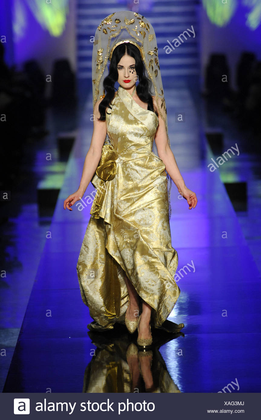 American Burlesque High Resolution Stock Photography and Images - Alamy