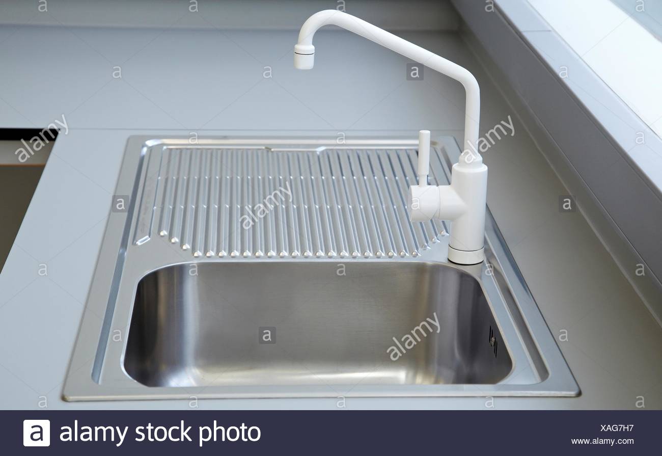 Laboratory Sink High Resolution Stock Photography and Images - Alamy