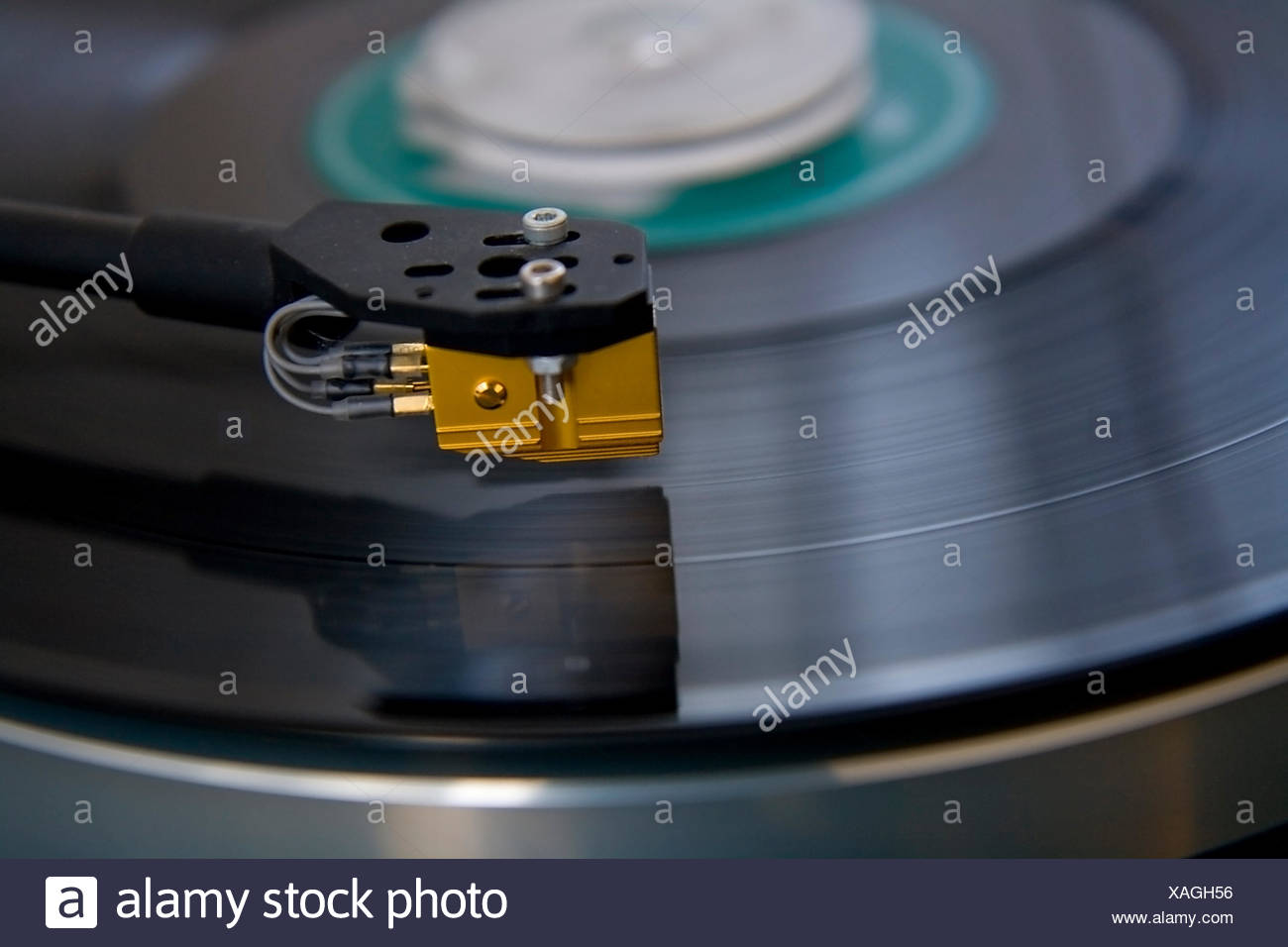 Pick Up Needle Stock Photos & Pick Up Needle Stock Images - Alamy