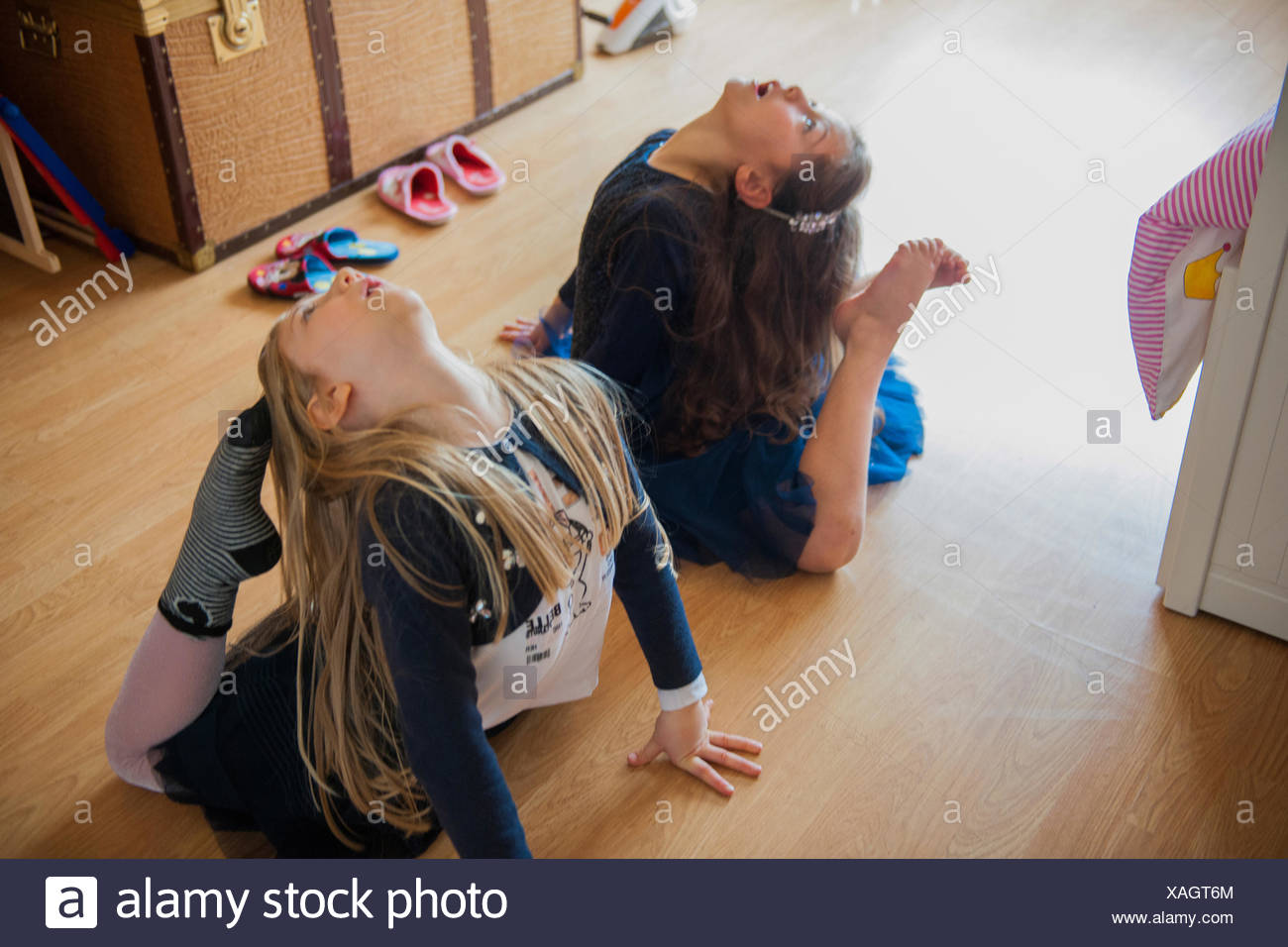 Girls Toes High Resolution Stock Photography and Images - Alamy