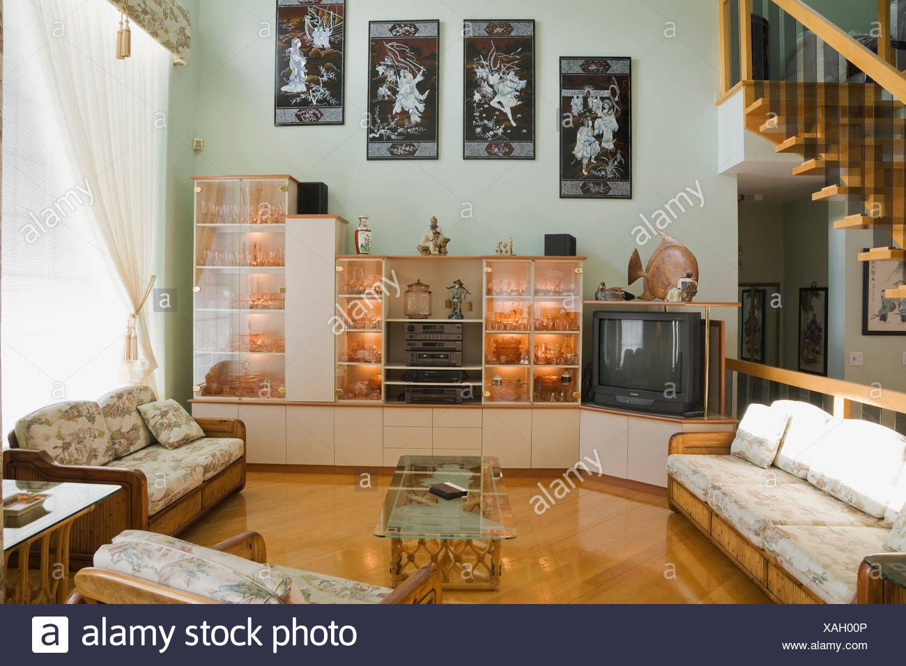 Chinese Style Furniture High Resolution Stock Photography and Images ...