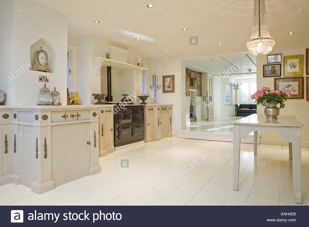 Victorian Range High Resolution Stock Photography and Images - Alamy