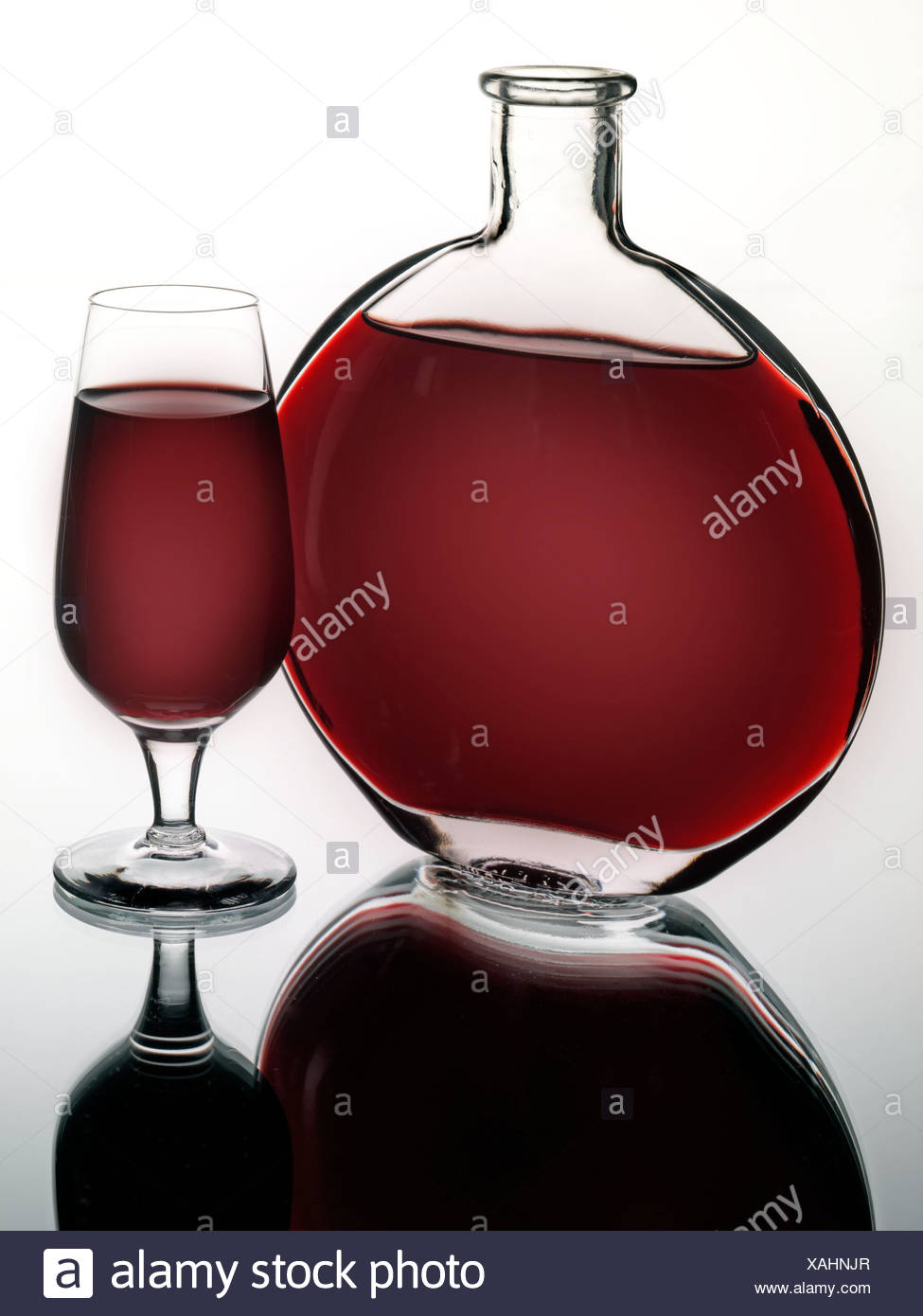 Vintage Port Bottle High Resolution Stock Photography and Images - Alamy