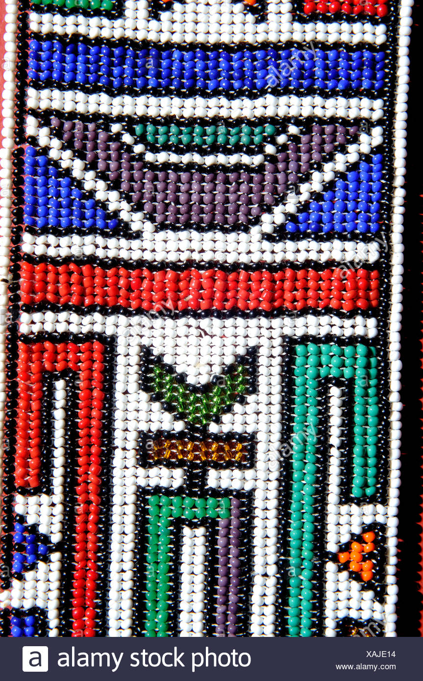 Ndebele Beadwork Stock Photos & Ndebele Beadwork Stock Images - Alamy
