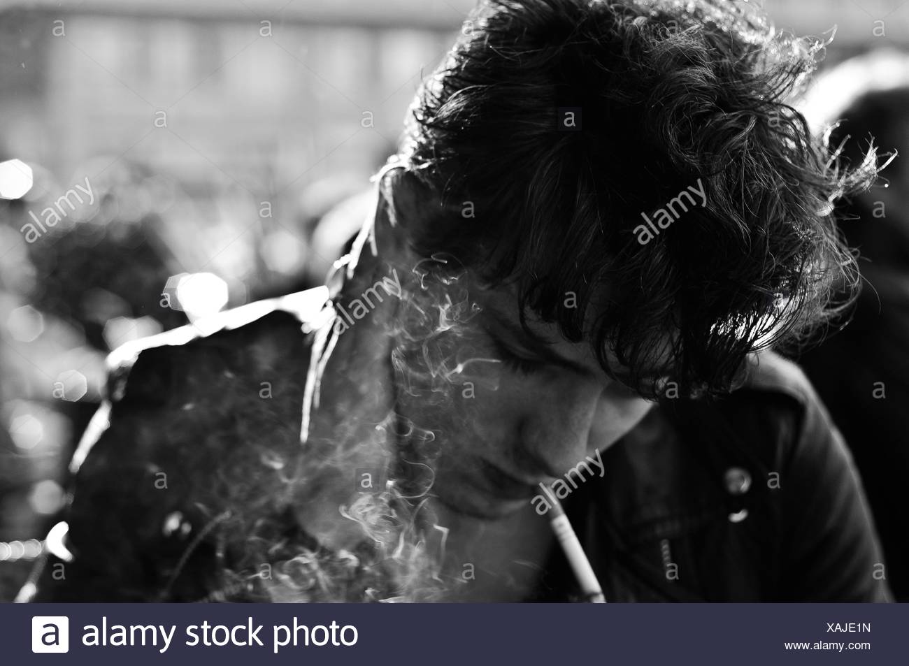 Cigarette Horizontal Stock Photos & Cigarette Horizontal Stock Images ...