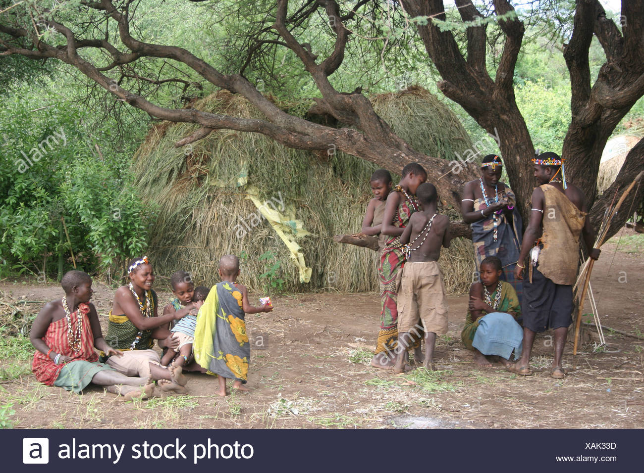 Hadza People Group Stock Photos & Hadza People Group Stock Images - Alamy