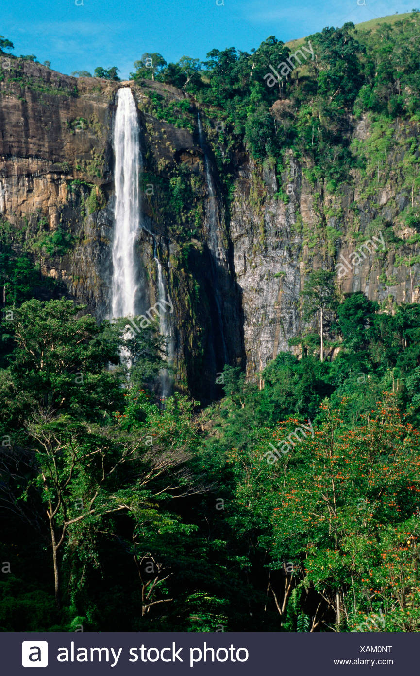 Diyaluma Falls High Resolution Stock Photography and Images - Alamy