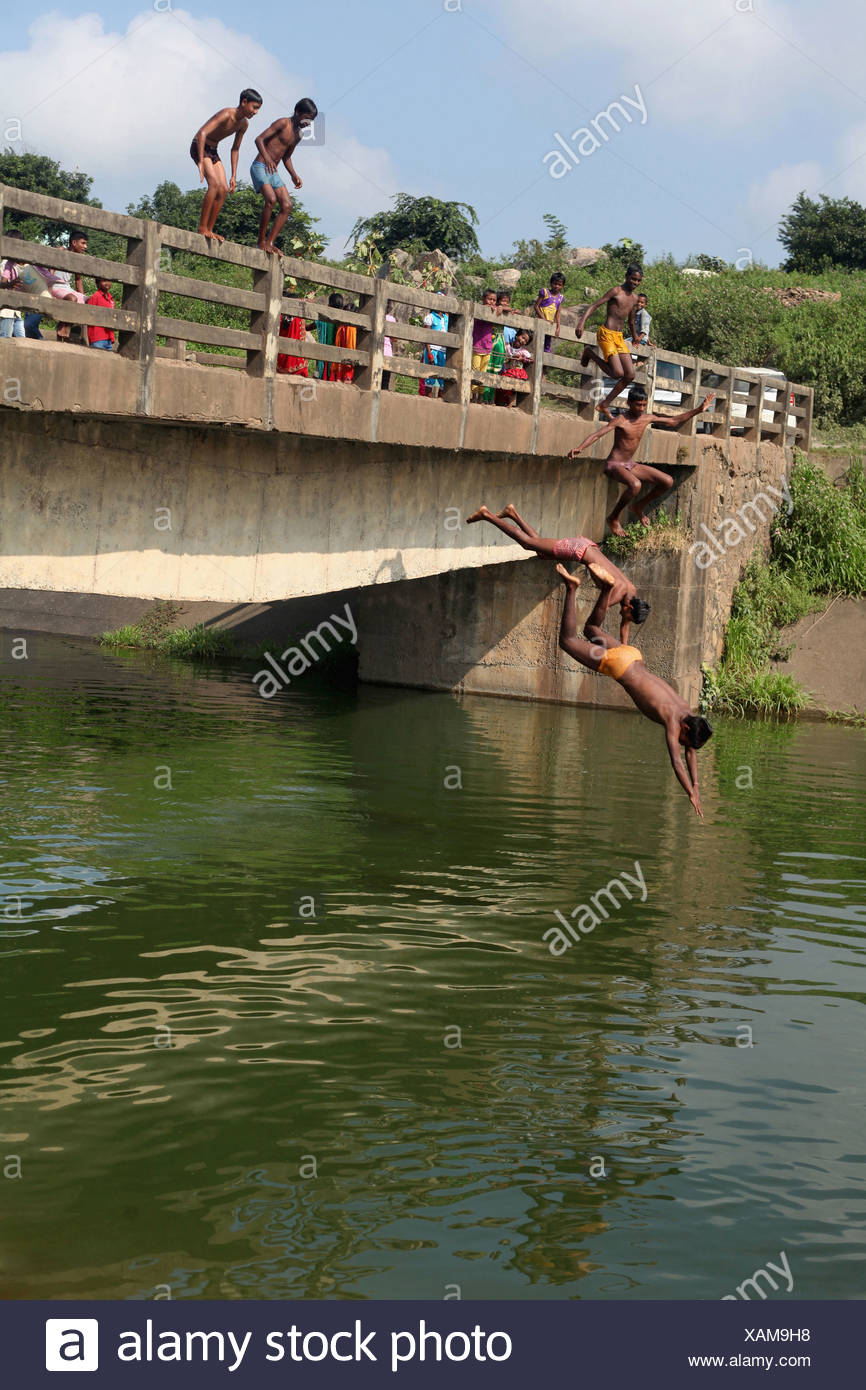 India Summer Swim Jump High Resolution Stock Photography and Images - Alamy