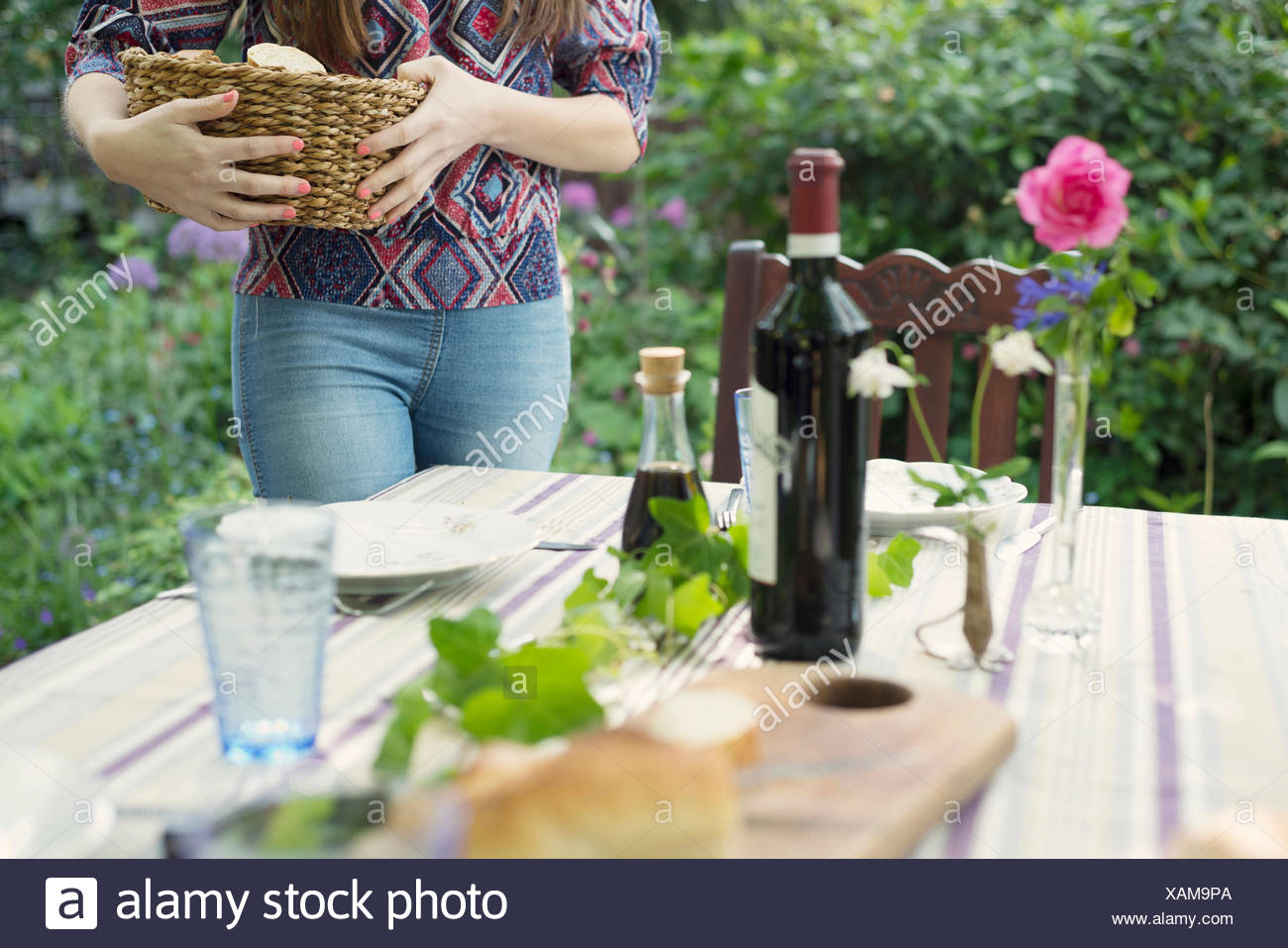 Women Setting Table High Resolution Stock Photography and Images - Alamy