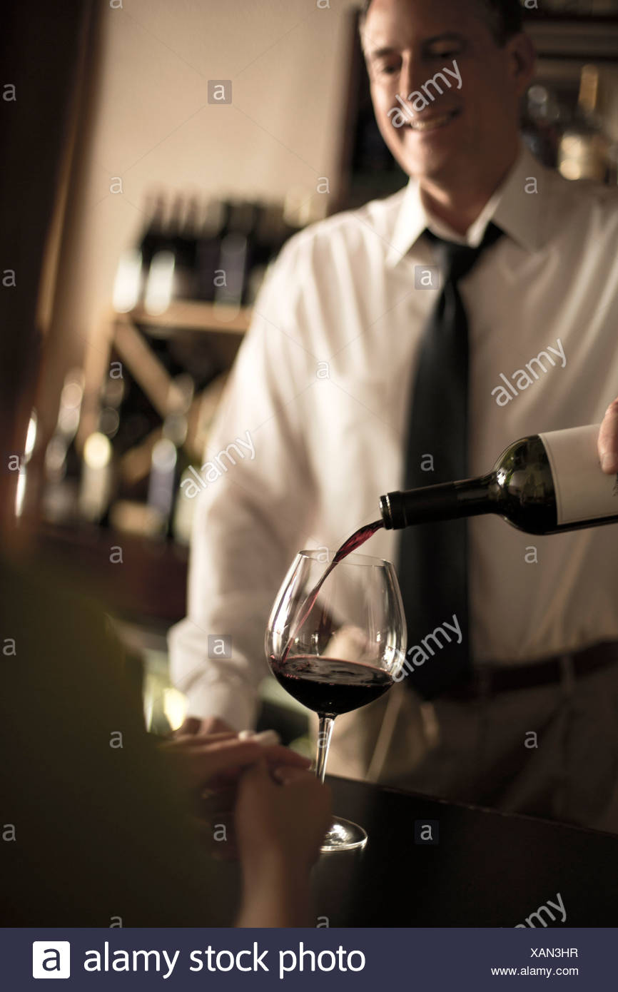 Female Bartender Glass High Resolution Stock Photography and Images - Alamy