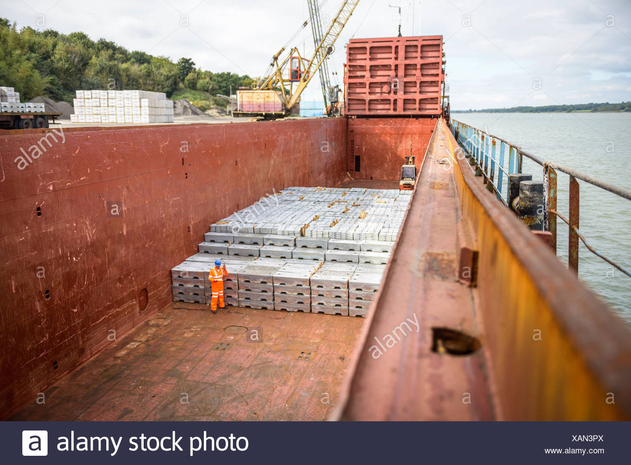 Bulk Carrier Ships High Resolution Stock Photography and Images - Alamy
