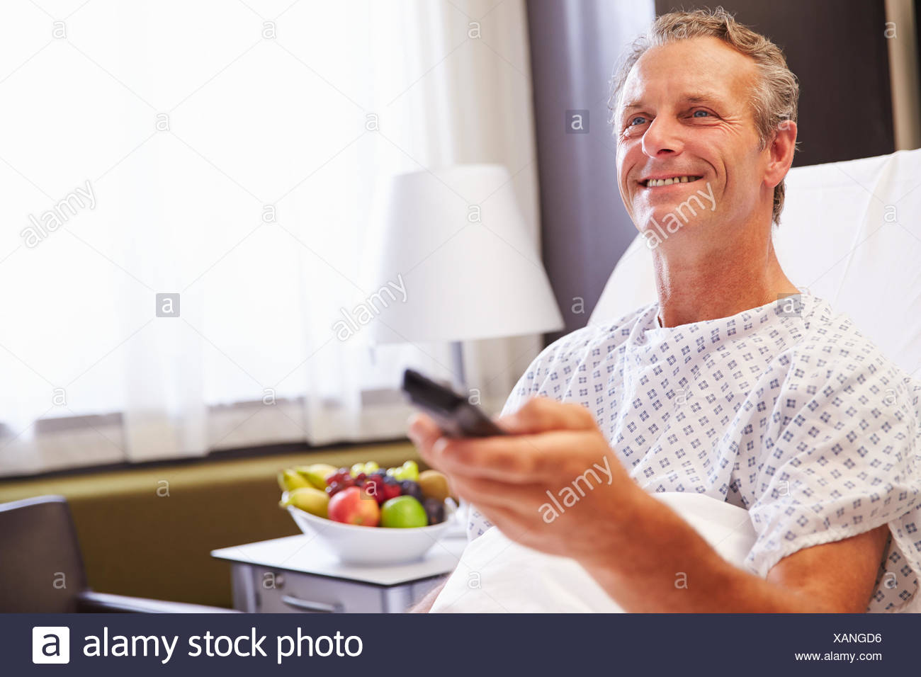 Hospital Bed Tv High Resolution Stock Photography and Images - Alamy