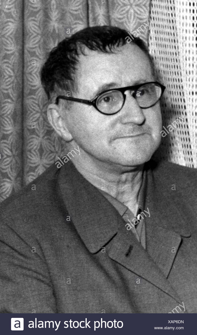 Bertolt Brecht High Resolution Stock Photography and Images - Alamy