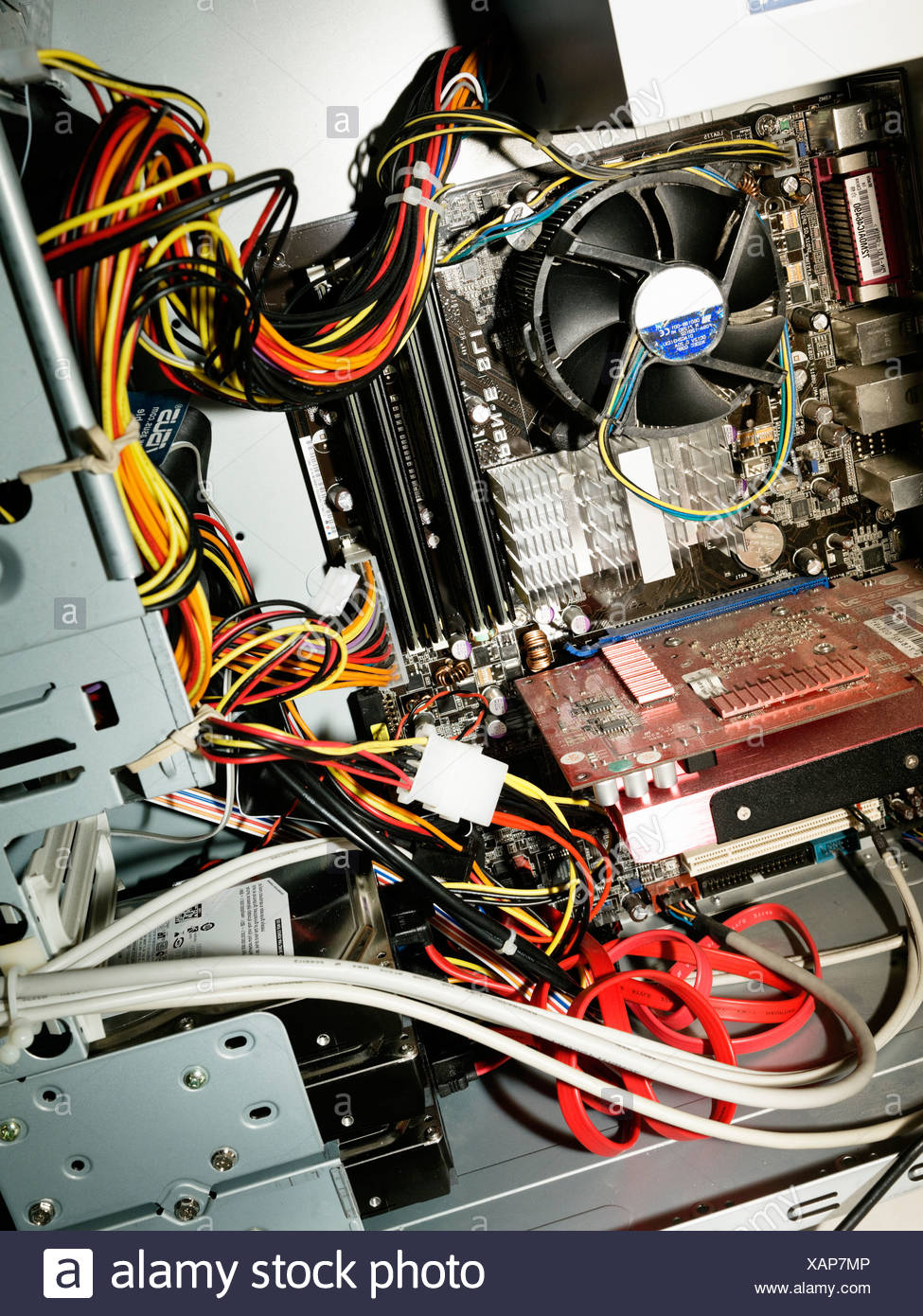 Fixing Computer High Resolution Stock Photography and Images - Alamy