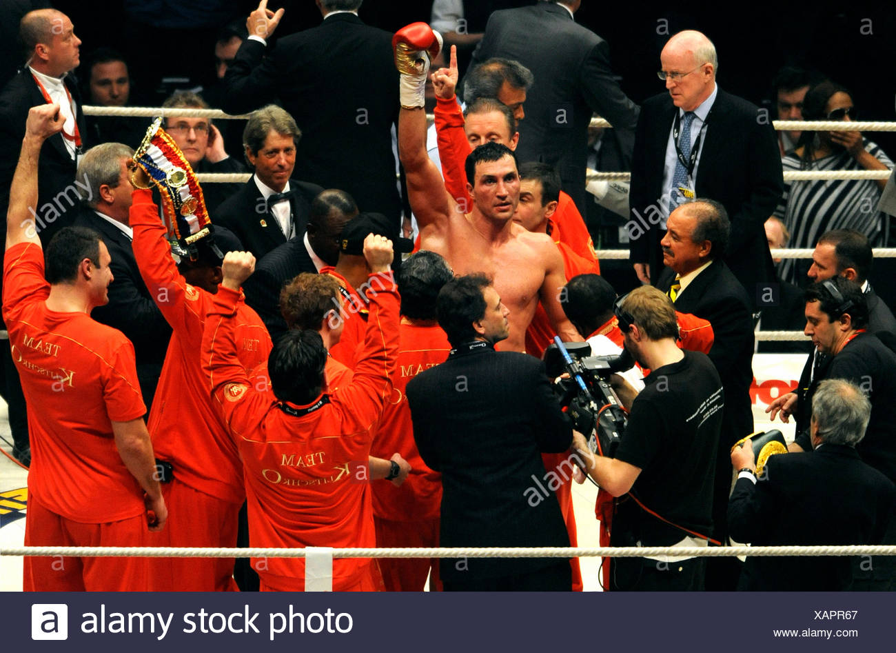 Boxing Ko High Resolution Stock Photography and Images - Alamy