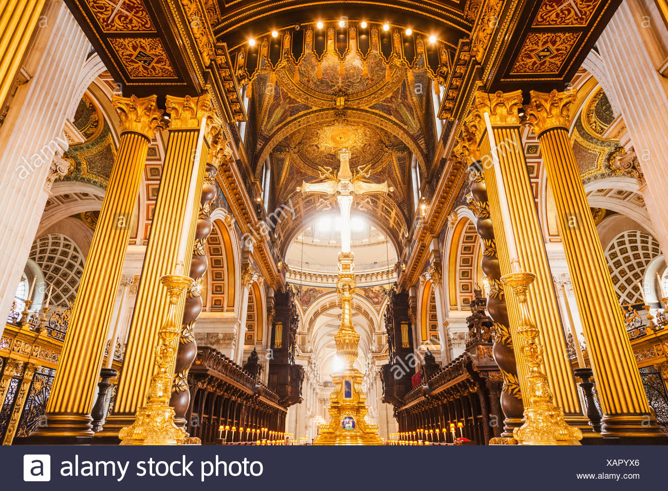 High Altar St Pauls Cathedral High Resolution Stock Photography and ...