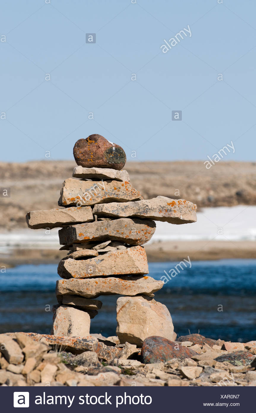 Nunavut Inuit Summer Stock Photos & Nunavut Inuit Summer Stock Images ...