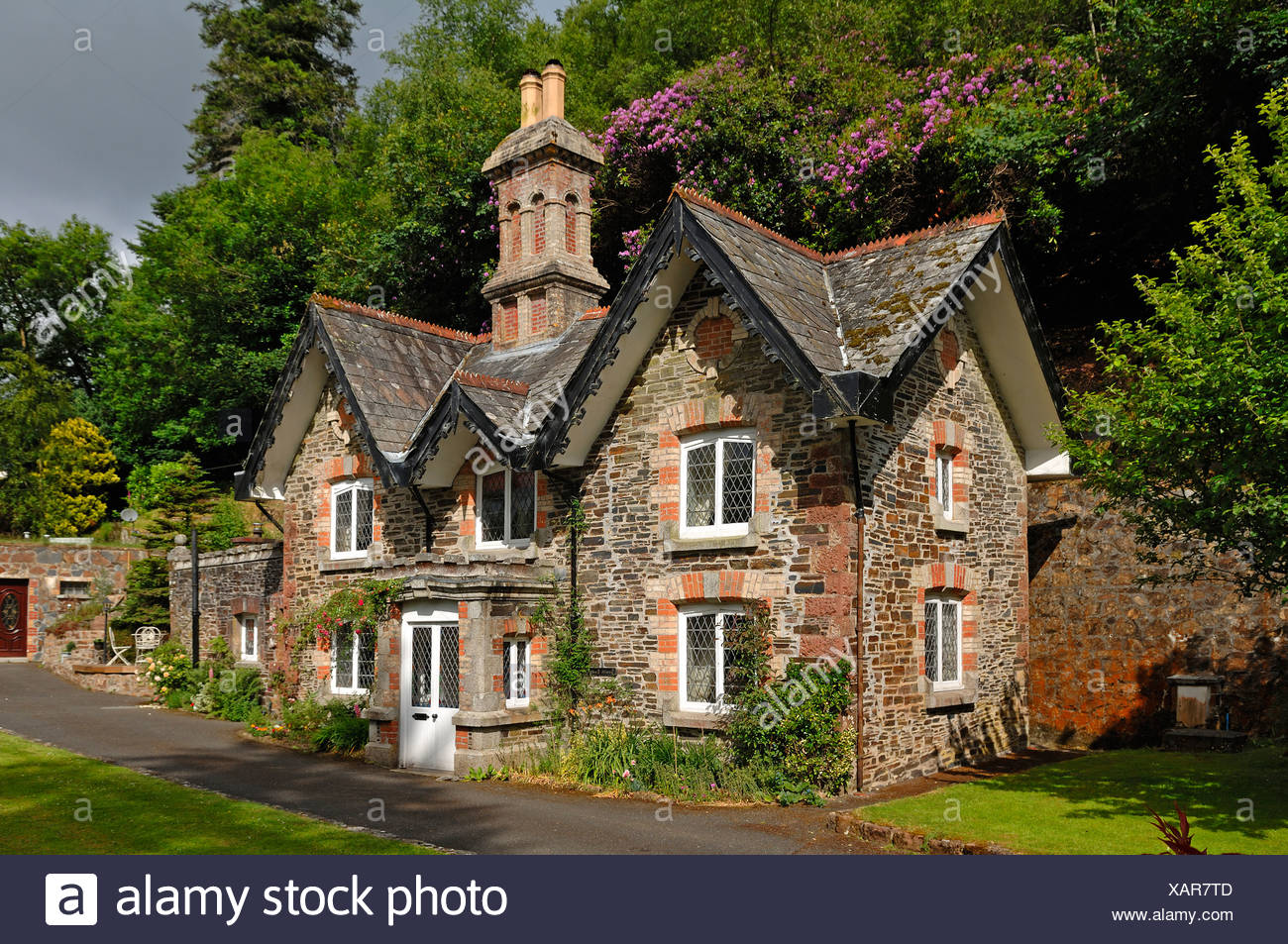 English Park Entrance High Resolution Stock Photography and Images - Alamy