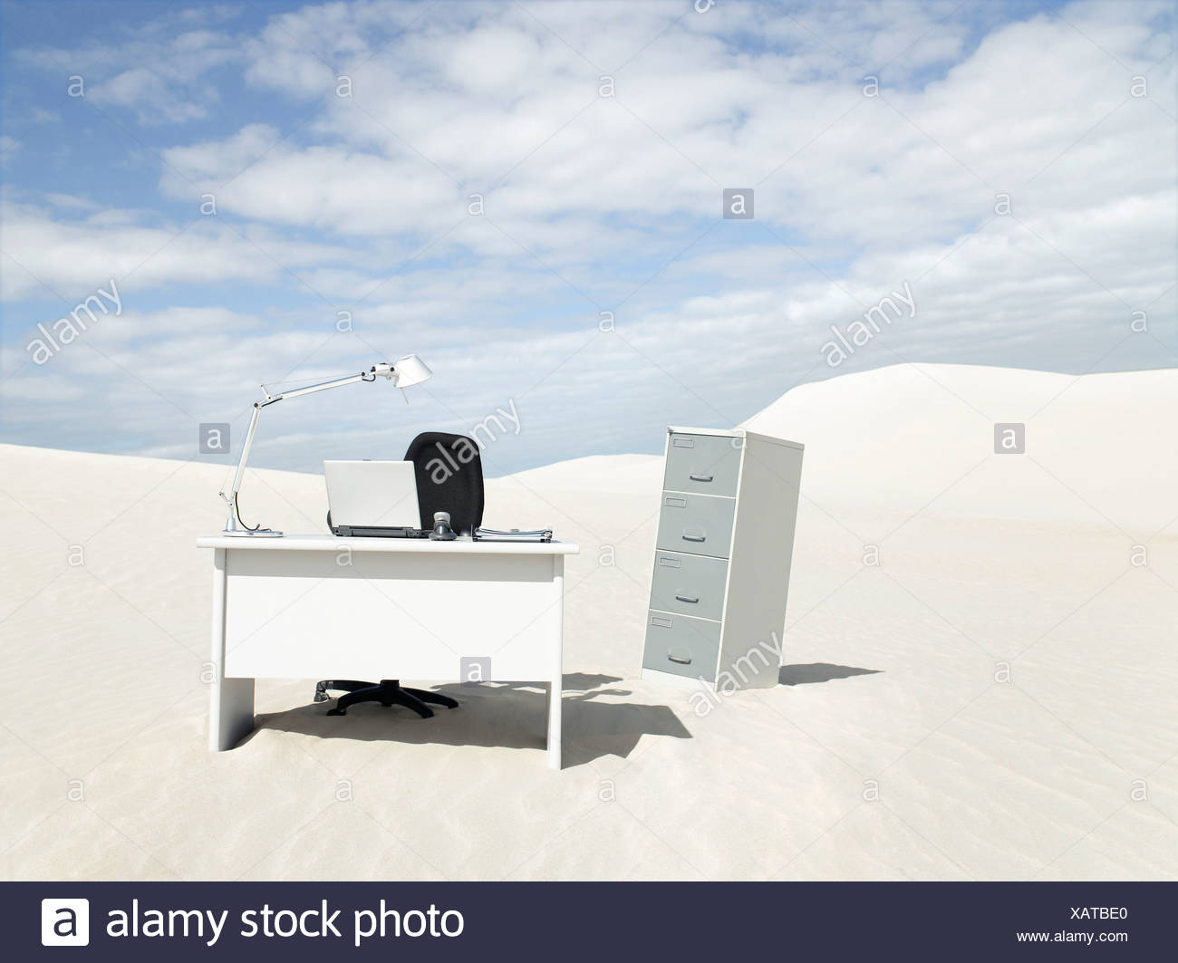Empty Office Desk Stock Photos & Empty Office Desk Stock Images - Alamy