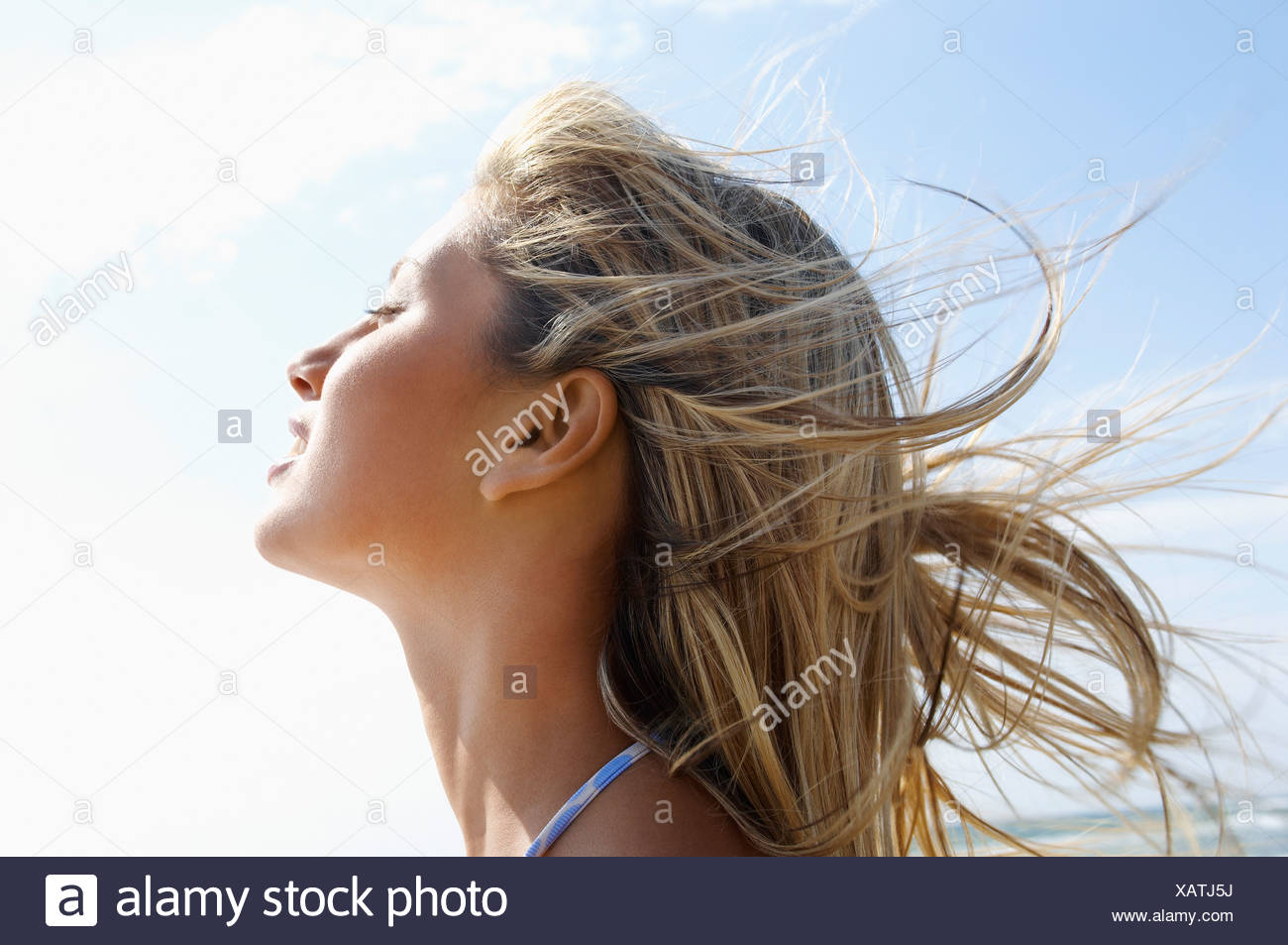 Wind Swept Hair Stock Photos & Wind Swept Hair Stock Images - Alamy