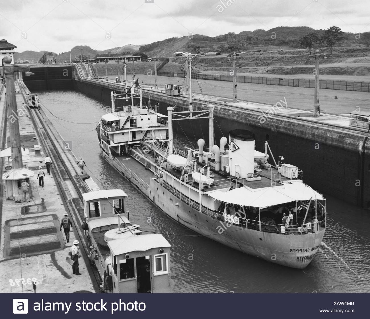 Panama Canal Lock Black and White Stock Photos & Images - Alamy