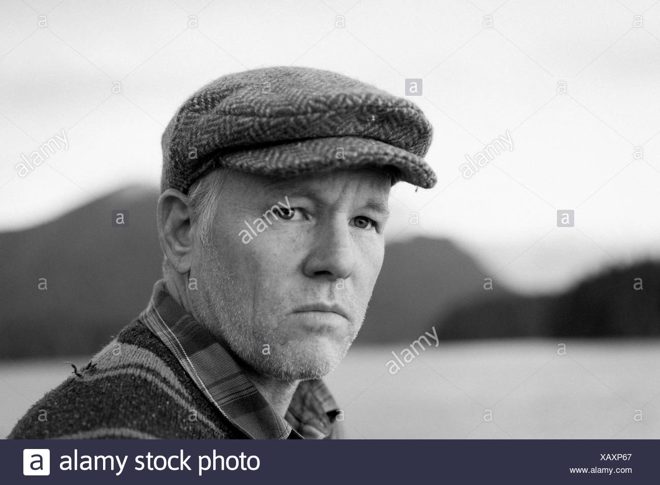 Man Wearing Flat Cap High Resolution Stock Photography and Images - Alamy