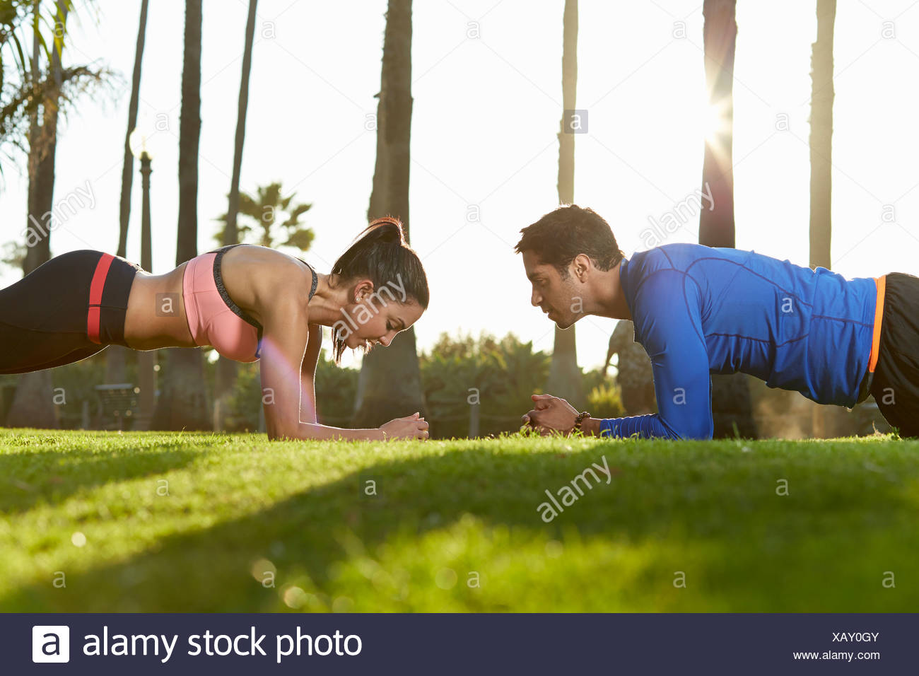 Woman Fitness Plank High Resolution Stock Photography and Images - Alamy