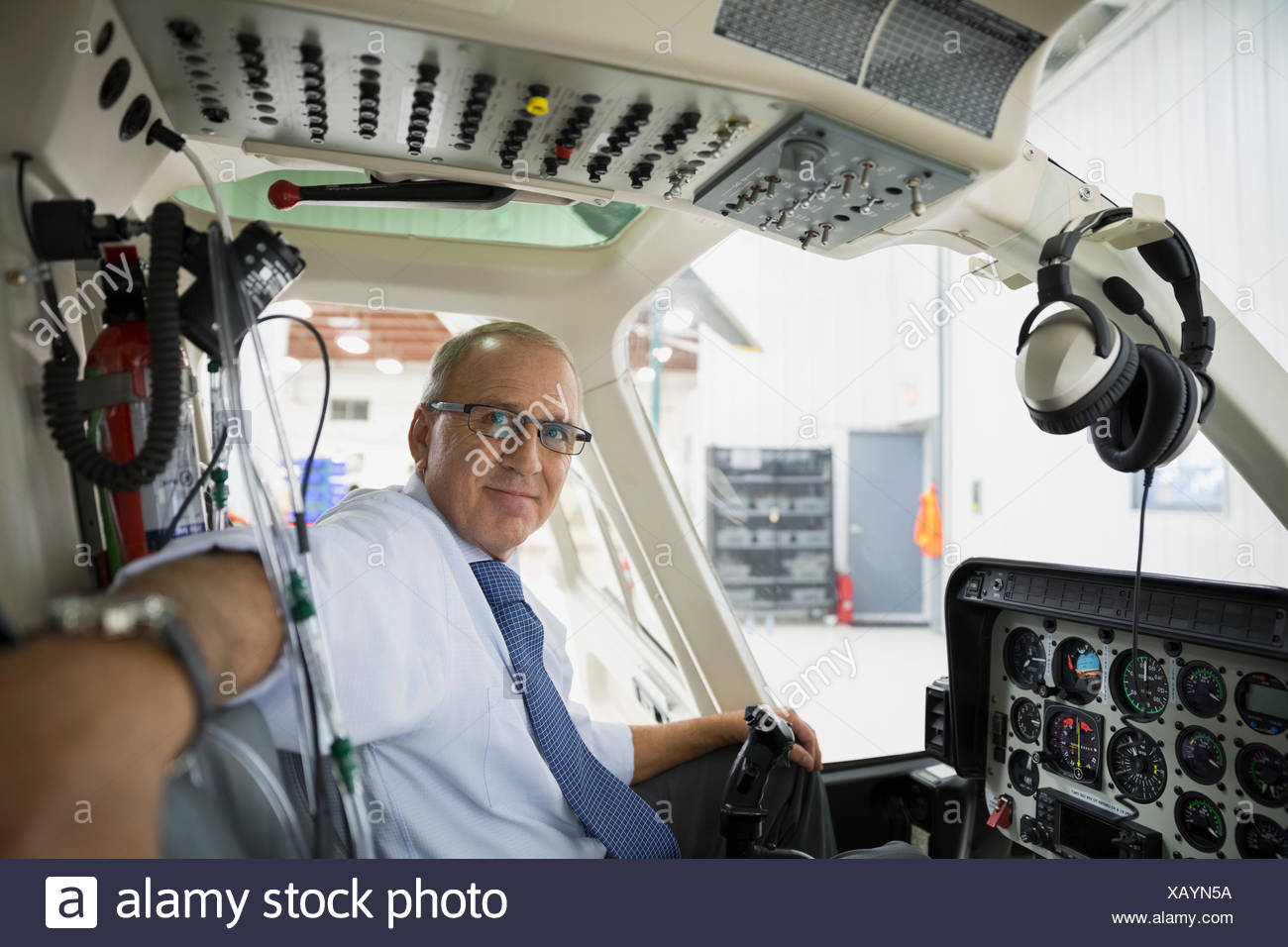 Helicopter Cockpit Stock Photos & Helicopter Cockpit Stock Images - Alamy