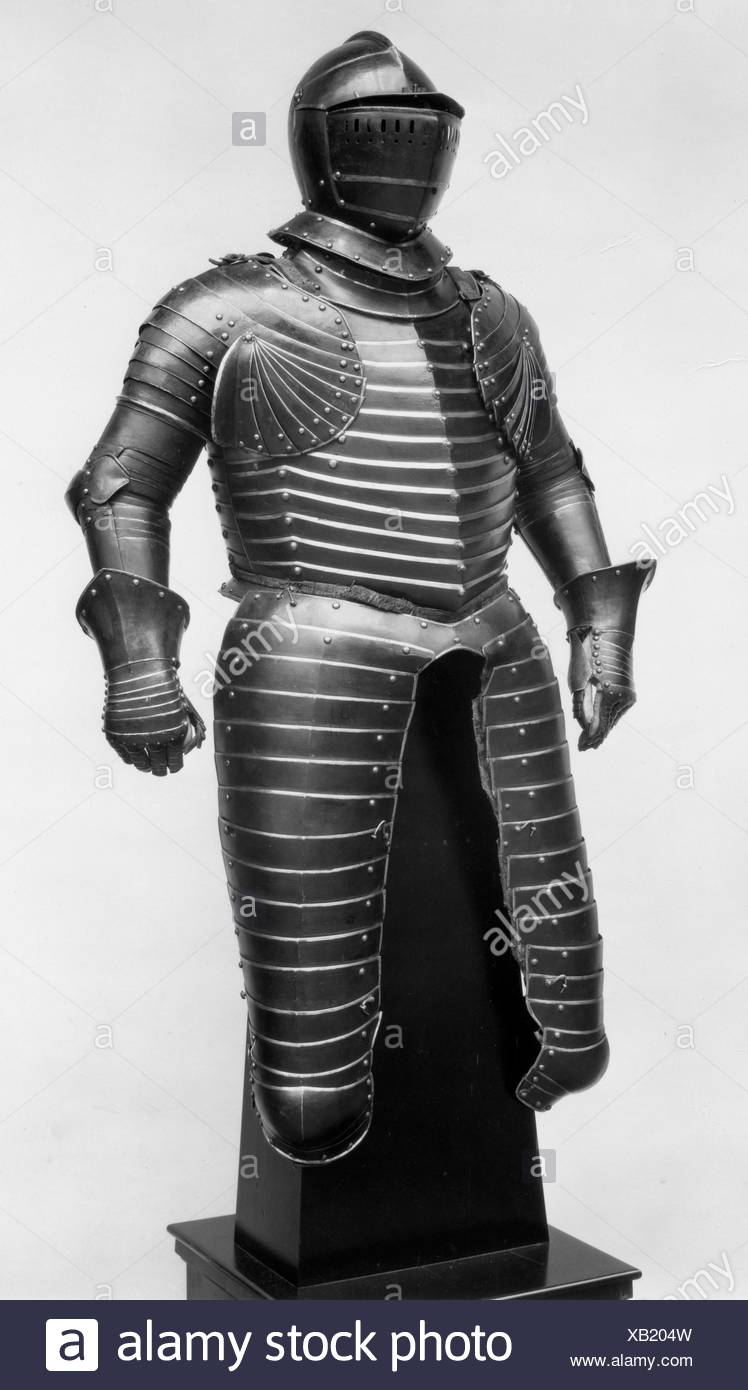 Three Quarter Armor High Resolution Stock Photography and Images - Alamy