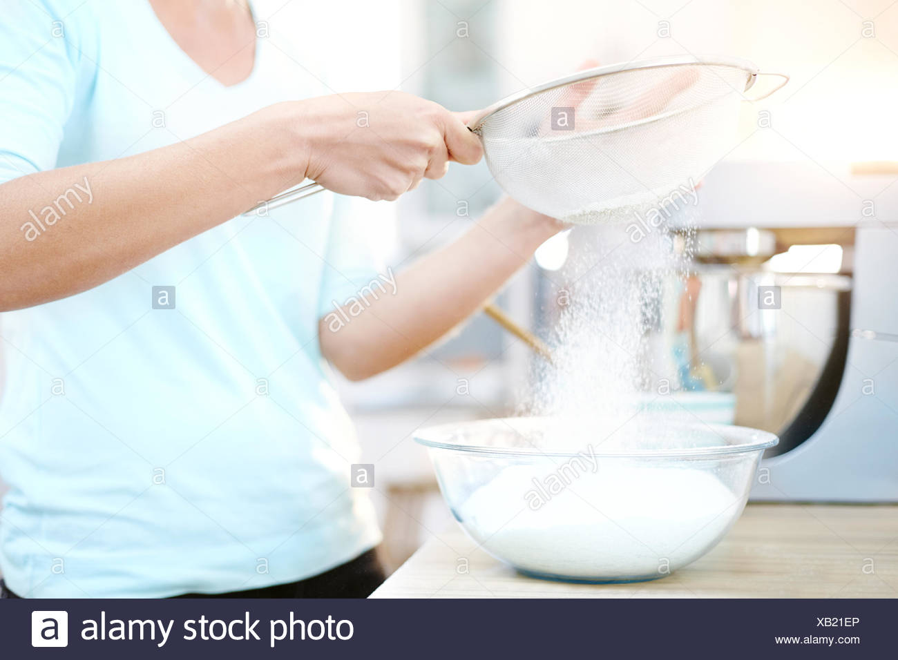 Sifting Stock Photos & Sifting Stock Images - Alamy