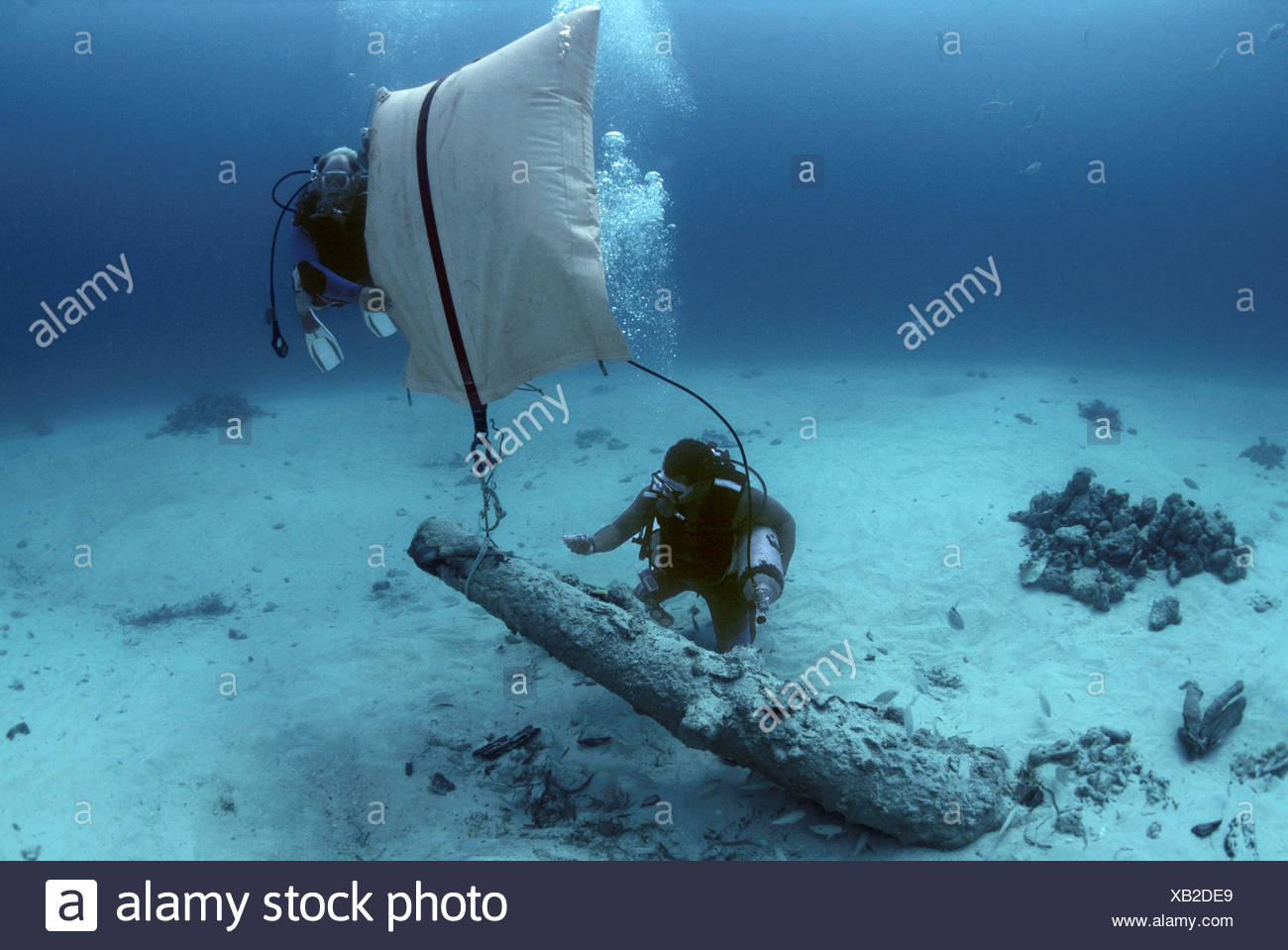 Sunken Galleon High Resolution Stock Photography and Images - Alamy