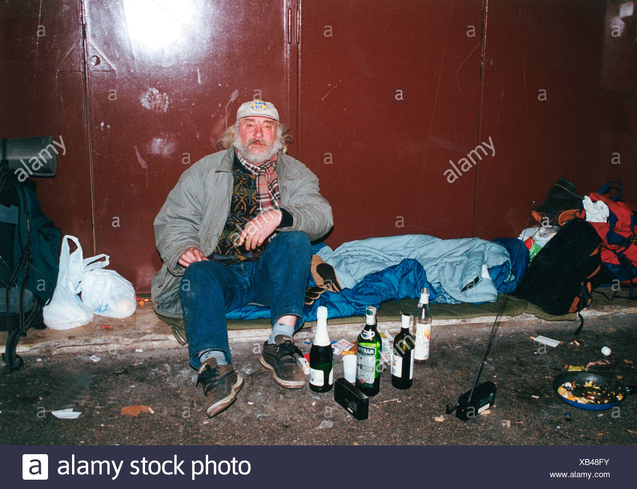 Tramp Alcoholic Stock Photos & Tramp Alcoholic Stock Images - Alamy