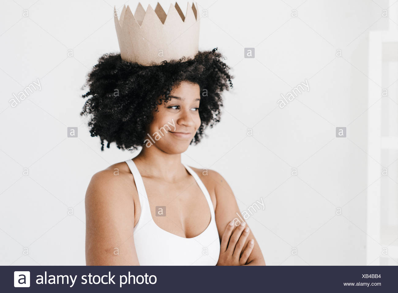 Queen Wearing Crown Stock Photos & Queen Wearing Crown Stock Images - Alamy